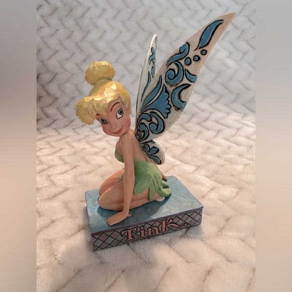 Walt Disney | Other | New Walt Disney Showcase Collection Pixie Pose ...